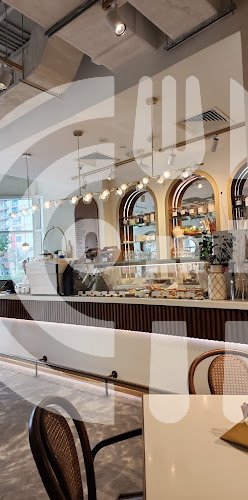 Creme & Butter - Place Vendome - Offer n Menu